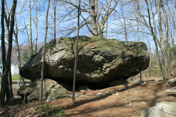 Indian Rock Nature Preserve – Environmental Learning Centers of Connecticut